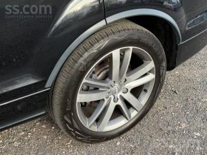 Melns Audi Q7 2007 Rīga, ar dzinēja tilpumu 4.20 L un nobraukumu 0 tūkst. km par 7490 €, foto 13 vietnē AUTOMOTO.COM.LV