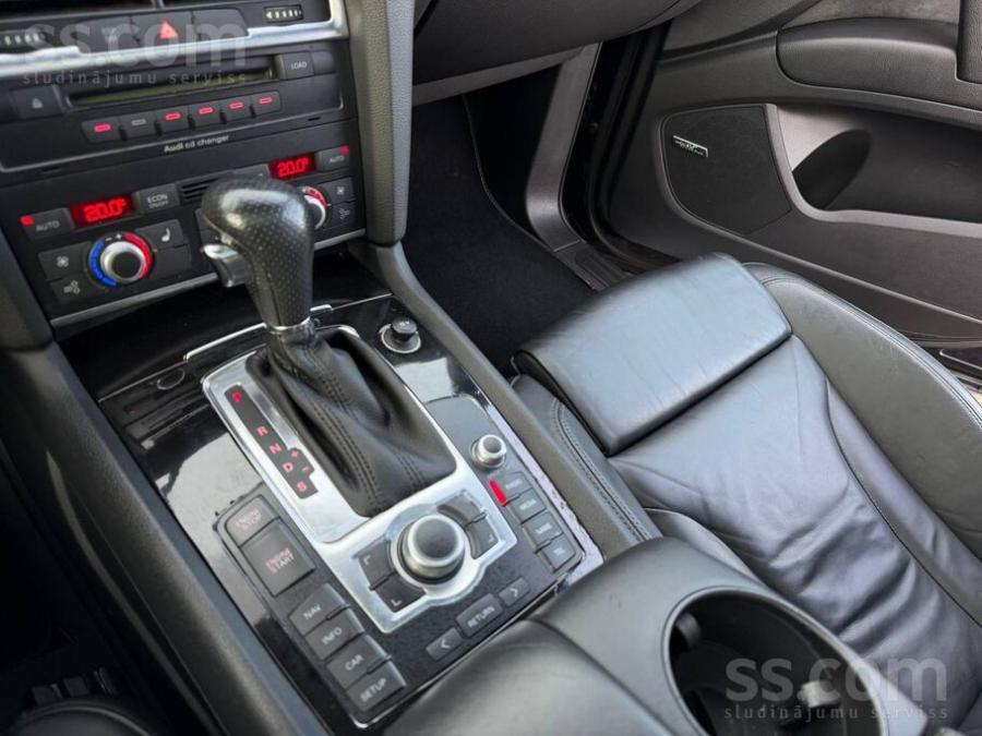 Melns Audi Q7 2007 Rīga, ar dzinēja tilpumu 4.20 L un nobraukumu 0 tūkst. km par 7490 €, foto 16 vietnē AUTOMOTO.COM.LV