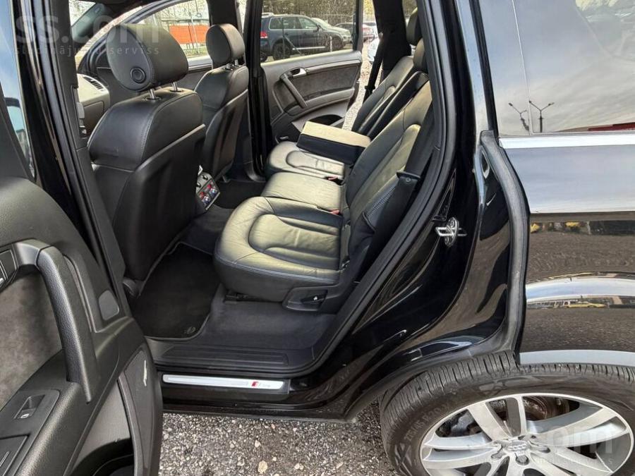 Melns Audi Q7 2007 Rīga, ar dzinēja tilpumu 4.20 L un nobraukumu 0 tūkst. km par 7490 €, foto 18 vietnē AUTOMOTO.COM.LV