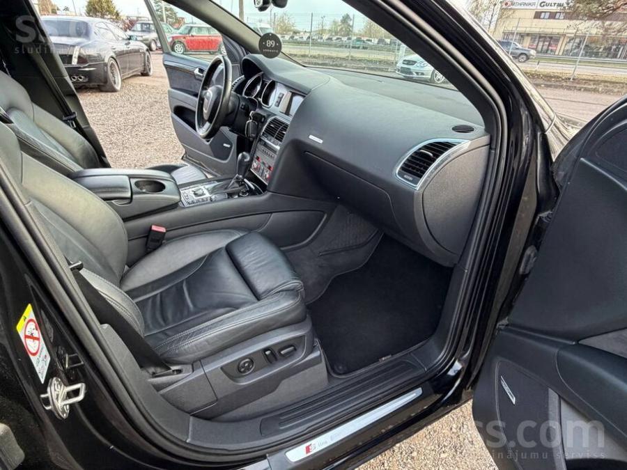 Melns Audi Q7 2007 Rīga, ar dzinēja tilpumu 4.20 L un nobraukumu 0 tūkst. km par 7490 €, foto 20 vietnē AUTOMOTO.COM.LV