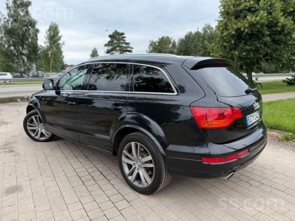 Melns Audi Q7 2007 Rīga, ar dzinēja tilpumu 4.20 L un nobraukumu 0 tūkst. km par 7950 €, foto 7 vietnē AUTOMOTO.COM.LV