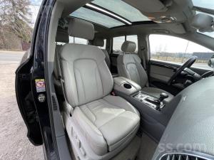 Black Audi Q7 2007 in Riga, with an engine capacity of 3.00 L and mileage of 245 thousand km for 7490 €, photo 19 on AUTOMOTO.COM.LV