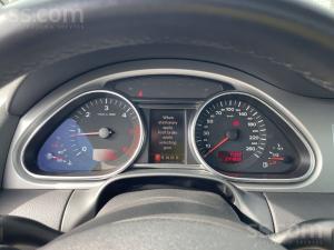 Black Audi Q7 2007 in Riga, with an engine capacity of 3.00 L and mileage of 245 thousand km for 7490 €, photo 24 on AUTOMOTO.COM.LV
