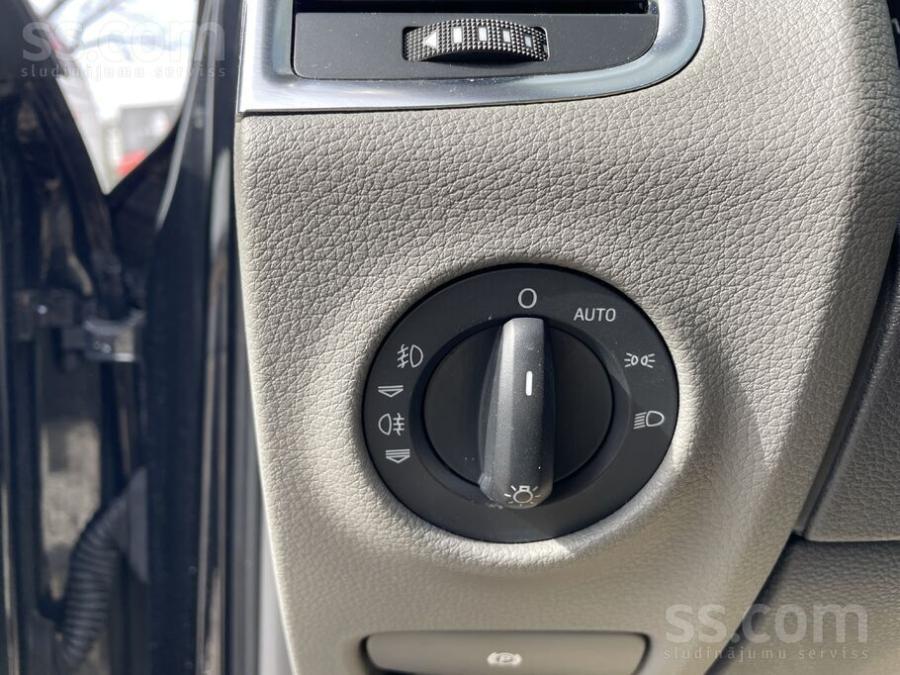 Black Audi Q7 2007 in Riga, with an engine capacity of 3.00 L and mileage of 245 thousand km for 7490 €, photo 31 on AUTOMOTO.COM.LV