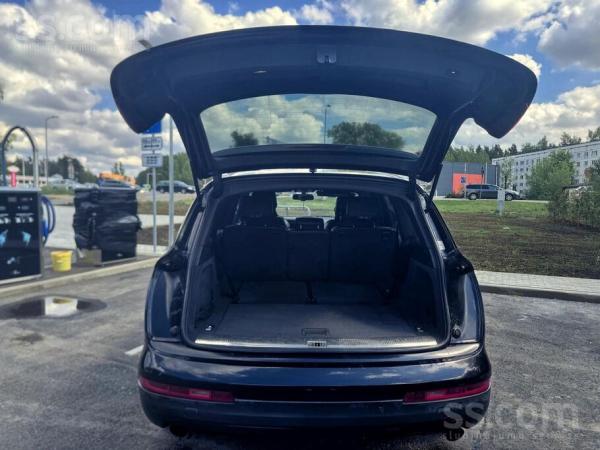 Black Audi Q7 2007 in Daugavpils, with an engine capacity of 3.00 L and mileage of 310 thousand km for 5200 €, photo 1 on AUTOMOTO.COM.LV