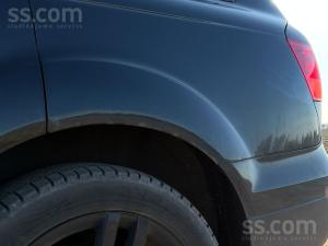 Black Audi Q7 2007 in Daugavpils, with an engine capacity of 3.00 L and mileage of 309 thousand km for 6850 €, photo 14 on AUTOMOTO.COM.LV