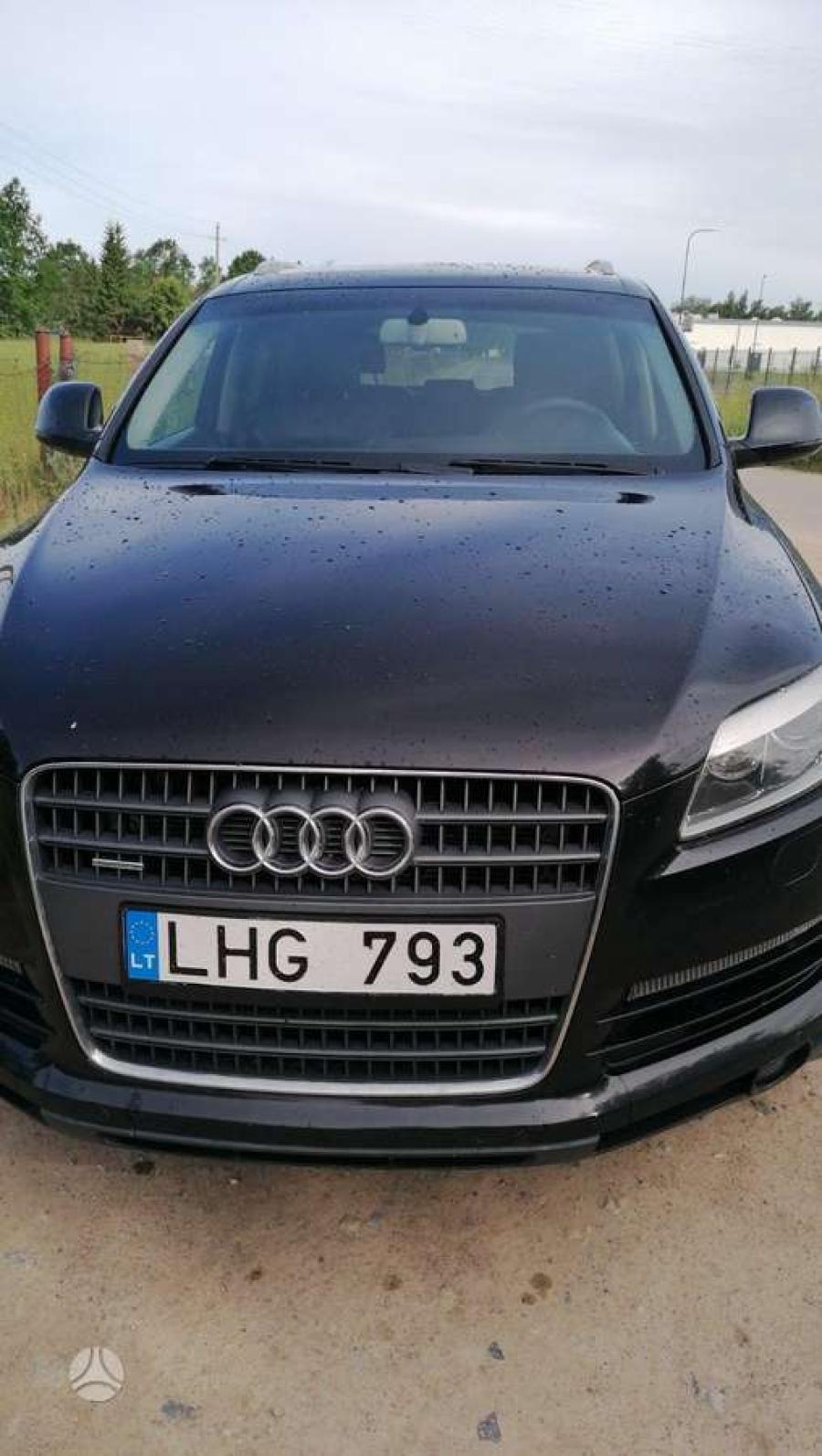 Black Audi Q7 2007 in Kaisiadorys, with an engine capacity of 2.97 L and mileage of 306 thousand km for 6600 €, photo 1 on AUTOMOTO.COM.LV