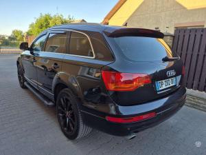Melns Audi Q7 2007 Viļņa, ar dzinēja tilpumu 2.97 L un nobraukumu 244 tūkst. km par 5999 €, foto 6 vietnē AUTOMOTO.COM.LV
