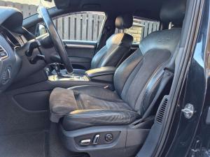 Melns Audi Q7 2007 Viļņa, ar dzinēja tilpumu 2.97 L un nobraukumu 244 tūkst. km par 5999 €, foto 7 vietnē AUTOMOTO.COM.LV