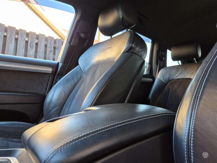 Melns Audi Q7 2007 Viļņa, ar dzinēja tilpumu 2.97 L un nobraukumu 244 tūkst. km par 5999 €, foto 14 vietnē AUTOMOTO.COM.LV