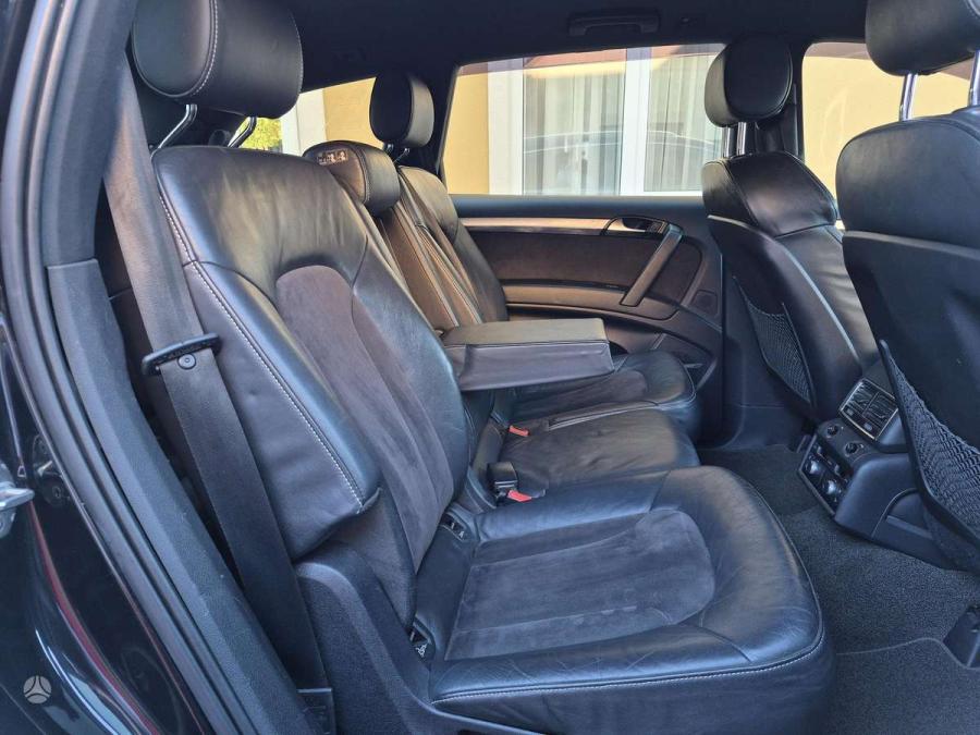 Melns Audi Q7 2007 Viļņa, ar dzinēja tilpumu 2.97 L un nobraukumu 244 tūkst. km par 5999 €, foto 15 vietnē AUTOMOTO.COM.LV