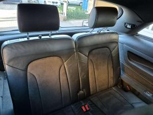 Melns Audi Q7 2007 Viļņa, ar dzinēja tilpumu 2.97 L un nobraukumu 244 tūkst. km par 5999 €, foto 29 vietnē AUTOMOTO.COM.LV