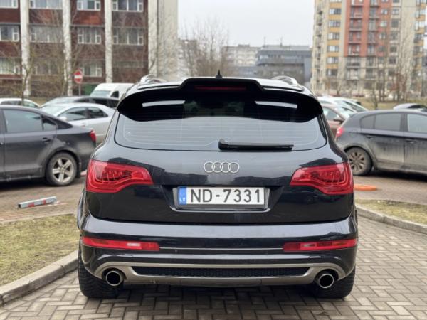 Черный Ауди Ку 7 2007 в Рига, объемом двигателя 3.00 л и пробегом 367 тыс. км за 6490 €, фото 5 на AUTOMOTO.COM.LV