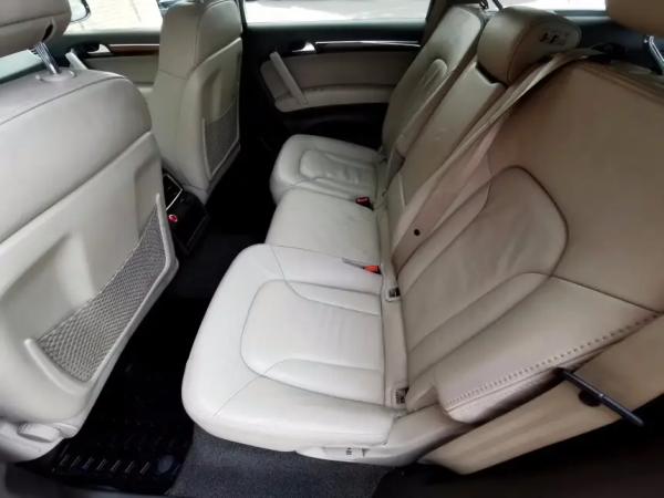 Melns Audi Q7 2007 Rīga, ar dzinēja tilpumu 3.00 L un nobraukumu 221 tūkst. km par 9290 €, foto 9 vietnē AUTOMOTO.COM.LV