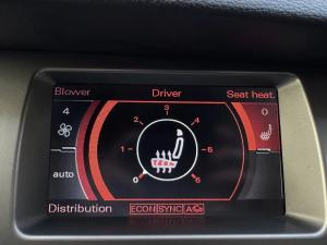 Black Audi Q7 2007 in Riga, with an engine capacity of 3.00 L and mileage of 289 thousand km for 6590 €, photo 11 on AUTOMOTO.COM.LV