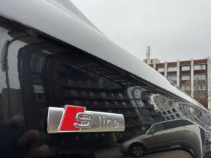 Melns Audi Q7 2007 Rīga, ar dzinēja tilpumu 3.00 L un nobraukumu 329 tūkst. km par 6990 €, foto 5 vietnē AUTOMOTO.COM.LV