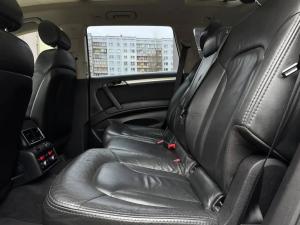 Melns Audi Q7 2007 Rīga, ar dzinēja tilpumu 3.00 L un nobraukumu 329 tūkst. km par 6990 €, foto 9 vietnē AUTOMOTO.COM.LV