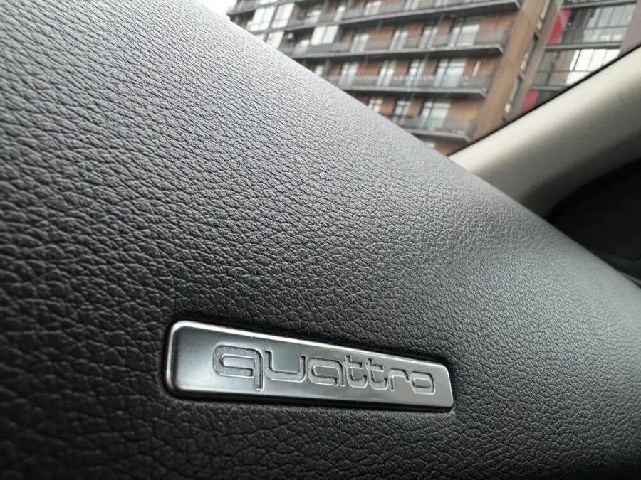 Melns Audi Q7 2007 Rīga, ar dzinēja tilpumu 3.00 L un nobraukumu 329 tūkst. km par 6990 €, foto 11 vietnē AUTOMOTO.COM.LV