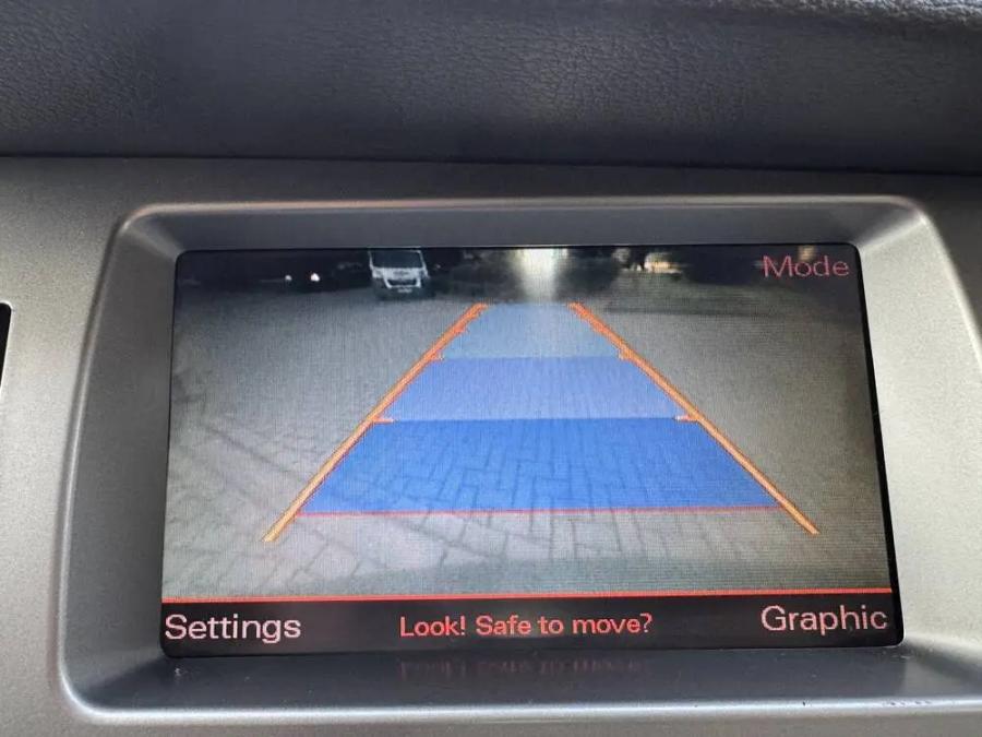 Melns Audi Q7 2007 Rīga, ar dzinēja tilpumu 3.00 L un nobraukumu 329 tūkst. km par 6990 €, foto 17 vietnē AUTOMOTO.COM.LV
