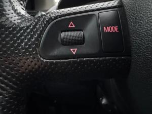 Melns Audi Q7 2007 Rīga, ar dzinēja tilpumu 3.00 L un nobraukumu 329 tūkst. km par 6990 €, foto 29 vietnē AUTOMOTO.COM.LV