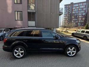 Черный Ауди Ку 7 2007 в Рига, объемом двигателя 3.00 л и пробегом 299 тыс. км за 6990 €, фото 5 на AUTOMOTO.COM.LV
