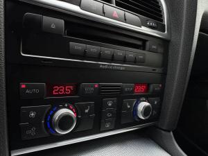 Черный Ауди Ку 7 2007 в Рига, объемом двигателя 3.00 л и пробегом 299 тыс. км за 6990 €, фото 19 на AUTOMOTO.COM.LV
