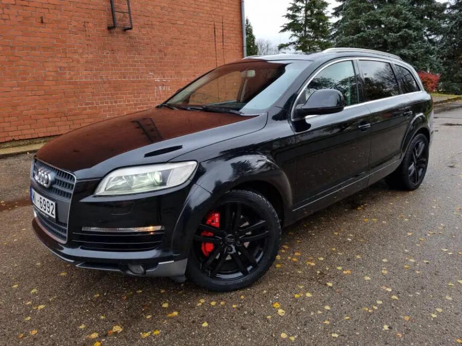 Черный Ауди Ку 7 2007 в Екабпилс, объемом двигателя 3.00 л и пробегом 255 тыс. км за 6990 €, фото 1 на AUTOMOTO.COM.LV