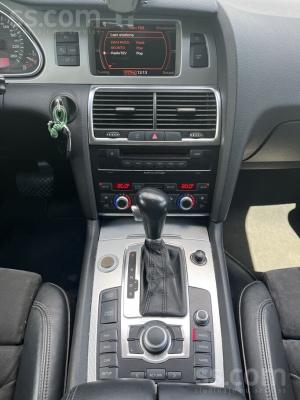 Black Audi Q7 2007 in Cesis, with an engine capacity of 3.60 L and mileage of 221 thousand km for 6500 €, photo 10 on AUTOMOTO.COM.LV