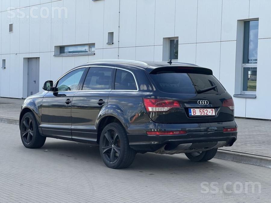 Black Audi Q7 2007 in Rezekne, with an engine capacity of 3.00 L and mileage of 476 thousand km for 4950 €, photo 5 on AUTOMOTO.COM.LV