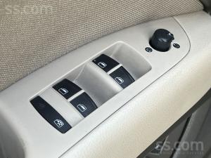 Black Audi Q7 2007 in Rezekne, with an engine capacity of 3.00 L and mileage of 476 thousand km for 4950 €, photo 14 on AUTOMOTO.COM.LV
