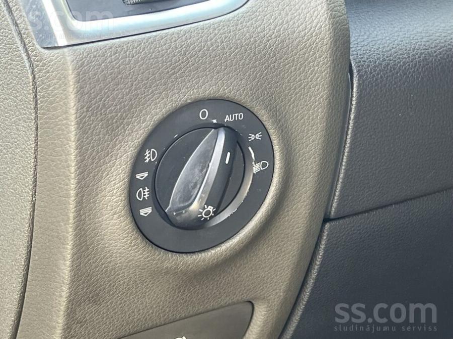 Black Audi Q7 2007 in Rezekne, with an engine capacity of 3.00 L and mileage of 476 thousand km for 4950 €, photo 15 on AUTOMOTO.COM.LV