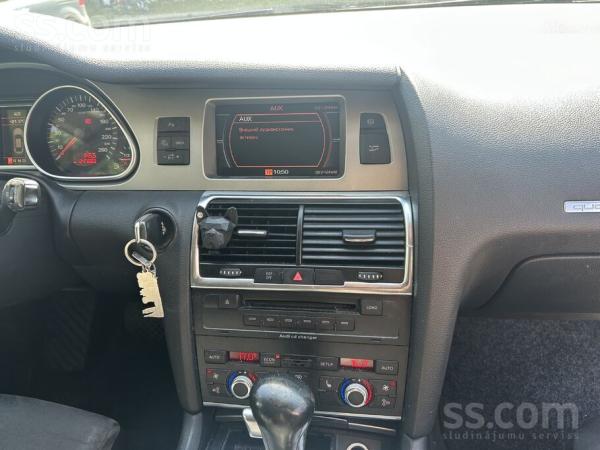 Melns Audi Q7 2007 Rīga, ar dzinēja tilpumu 3.00 L un nobraukumu 320 tūkst. km par 13000 €, foto 6 vietnē AUTOMOTO.COM.LV