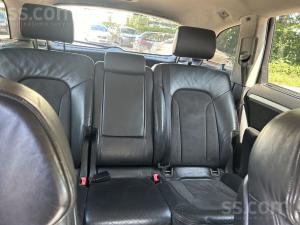 Black Audi Q7 2007 in Riga, with an engine capacity of 3.00 L and mileage of 320 thousand km for 3000 €, photo 8 on AUTOMOTO.COM.LV