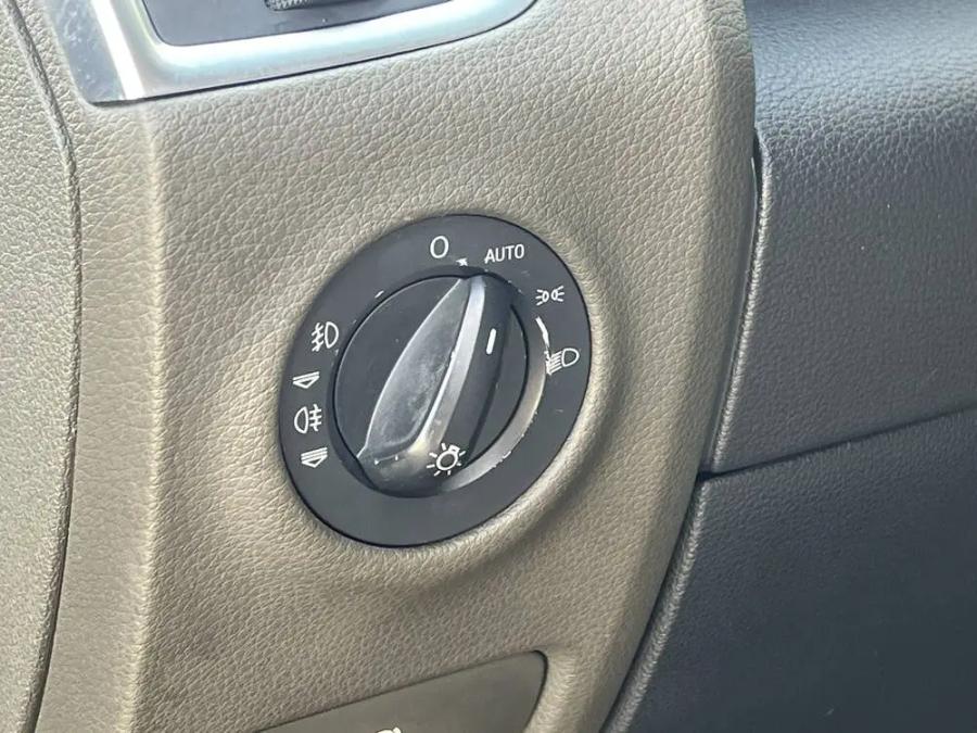Black Audi Q7 2007 in Rezekne, with an engine capacity of 3.00 L and mileage of 476 thousand km for 4950 €, photo 15 on AUTOMOTO.COM.LV