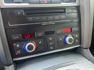Black Audi Q7 2007 in Rezekne, with an engine capacity of 3.00 L and mileage of 476 thousand km for 4950 €, photo 17 on AUTOMOTO.COM.LV