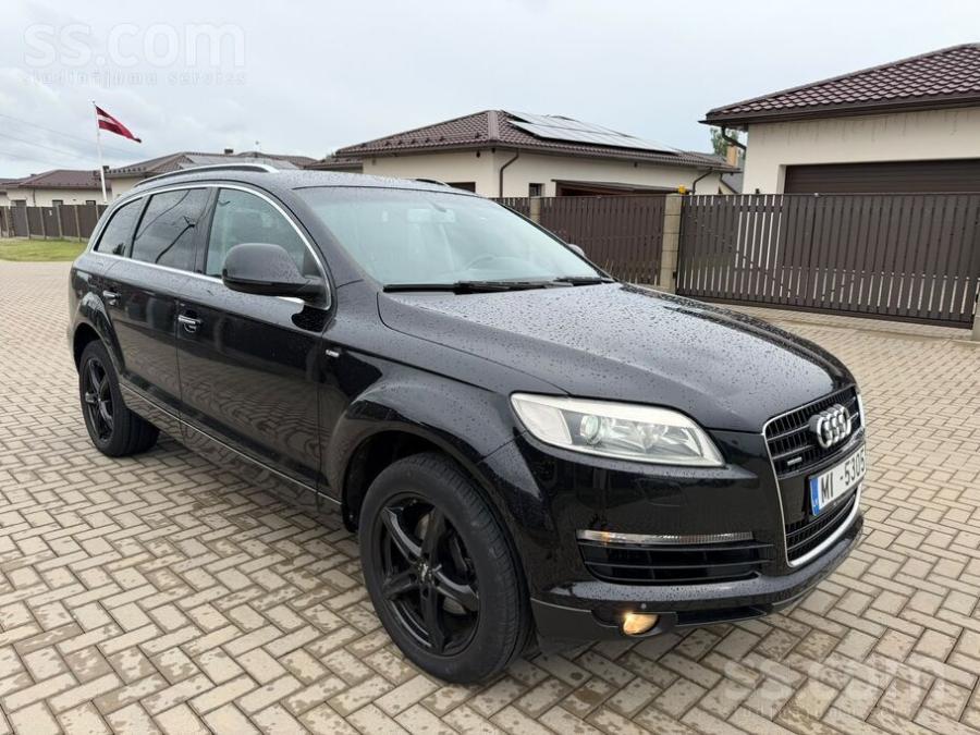 Black Audi Q7 2007 in Riga, with an engine capacity of 3.00 L and mileage of 0 thousand km for 2790 €, photo 3 on AUTOMOTO.COM.LV