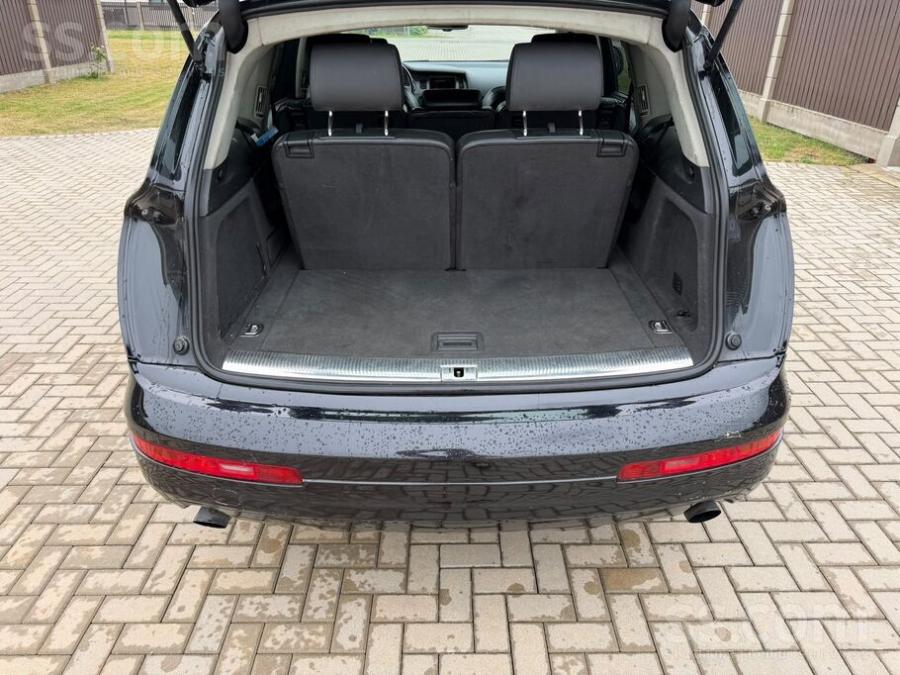 Black Audi Q7 2007 in Riga, with an engine capacity of 3.00 L and mileage of 0 thousand km for 2790 €, photo 7 on AUTOMOTO.COM.LV