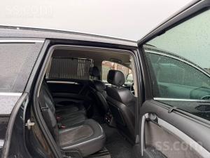 Black Audi Q7 2007 in Riga, with an engine capacity of 3.00 L and mileage of 0 thousand km for 2790 €, photo 9 on AUTOMOTO.COM.LV
