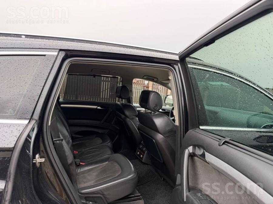 Black Audi Q7 2007 in Riga, with an engine capacity of 3.00 L and mileage of 0 thousand km for 2790 €, photo 9 on AUTOMOTO.COM.LV