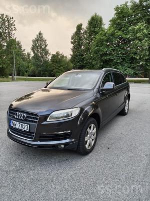 Melns Audi Q7 2007 Ogre, ar dzinēja tilpumu 3.00 L un nobraukumu 236 tūkst. km par 5999 €, foto 3 vietnē AUTOMOTO.COM.LV