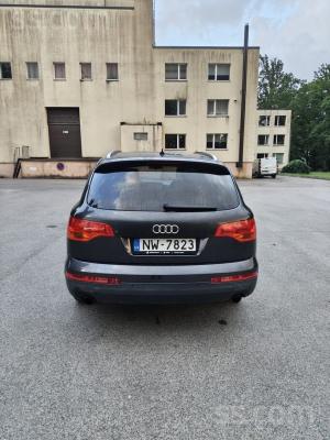 Melns Audi Q7 2007 Ogre, ar dzinēja tilpumu 3.00 L un nobraukumu 236 tūkst. km par 5999 €, foto 5 vietnē AUTOMOTO.COM.LV
