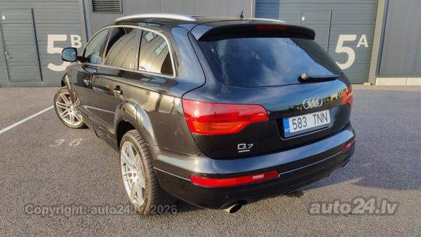 Black Audi Q7 2007 in Tallinn, with an engine capacity of 3.00 L and mileage of 350 thousand km for 4500 €, photo 10 on AUTOMOTO.COM.LV