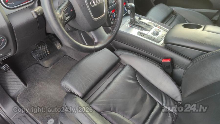 Melns Audi Q7 2007 Tallina, ar dzinēja tilpumu 3.00 L un nobraukumu 350 tūkst. km par 4500 €, foto 13 vietnē AUTOMOTO.COM.LV