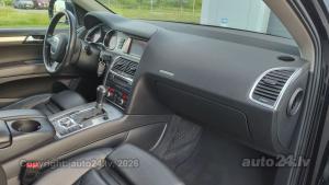 Melns Audi Q7 2007 Tallina, ar dzinēja tilpumu 3.00 L un nobraukumu 350 tūkst. km par 4500 €, foto 16 vietnē AUTOMOTO.COM.LV