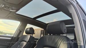 Melns Audi Q7 2007 Tallina, ar dzinēja tilpumu 3.00 L un nobraukumu 350 tūkst. km par 4500 €, foto 23 vietnē AUTOMOTO.COM.LV