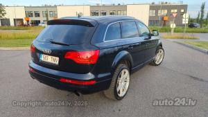 Melns Audi Q7 2007 Tallina, ar dzinēja tilpumu 3.00 L un nobraukumu 350 tūkst. km par 4500 €, foto 27 vietnē AUTOMOTO.COM.LV