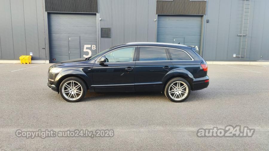 Melns Audi Q7 2007 Tallina, ar dzinēja tilpumu 3.00 L un nobraukumu 350 tūkst. km par 4500 €, foto 28 vietnē AUTOMOTO.COM.LV