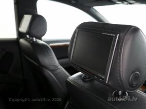 Black Audi Q7 2007 in Tallinn, with an engine capacity of 3.00 L and mileage of 369 thousand km for 3499 €, photo 11 on AUTOMOTO.COM.LV