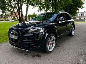 Melns Audi Q7 2007 Joniškis, ar dzinēja tilpumu 4.13 L un nobraukumu 327 tūkst. km par 9900 €, foto  vietnē AUTOMOTO.COM.LV