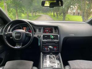 Melns Audi Q7 2007 Joniškis, ar dzinēja tilpumu 4.13 L un nobraukumu 327 tūkst. km par 9900 €, foto 13 vietnē AUTOMOTO.COM.LV